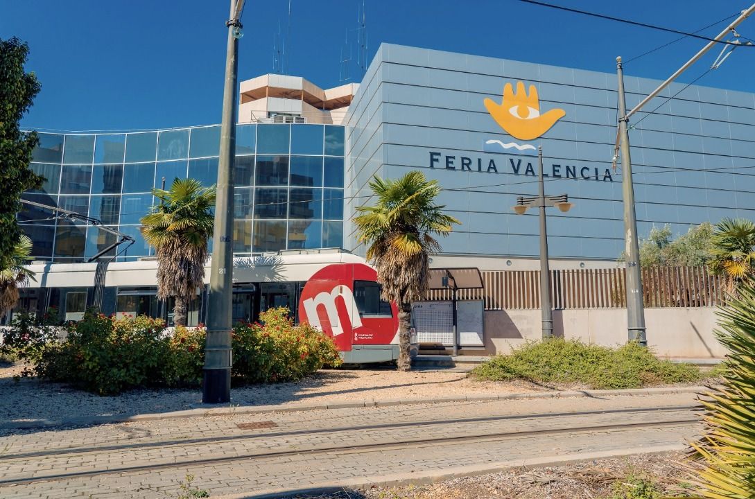 Estos son los horarios especiales de tranvía en Valencia del 5 al 7 de ...