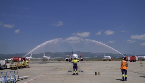 ‘Zoom’ analitza els avantatges i inconvenients d’ampliar els aeroports