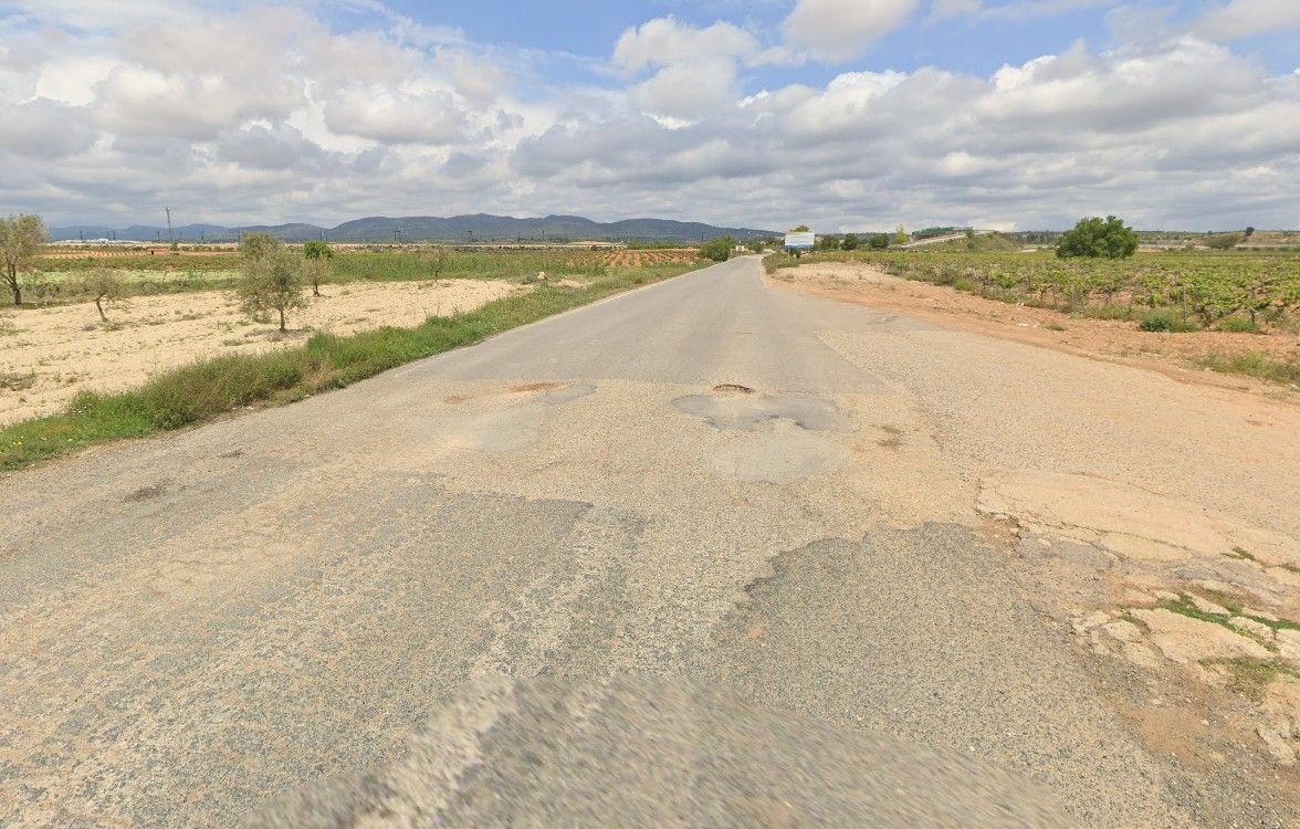Requena pide a la Generalitat una actuación urgente en el acceso a la ...